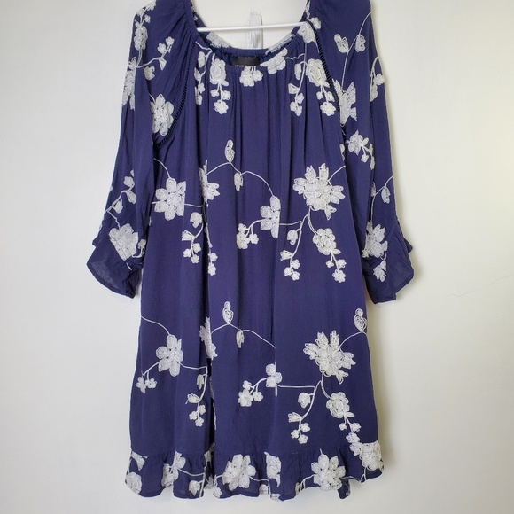 Liv Los Angeles | Dresses | Liv Los Angeles Embroidered Dress | Poshmark